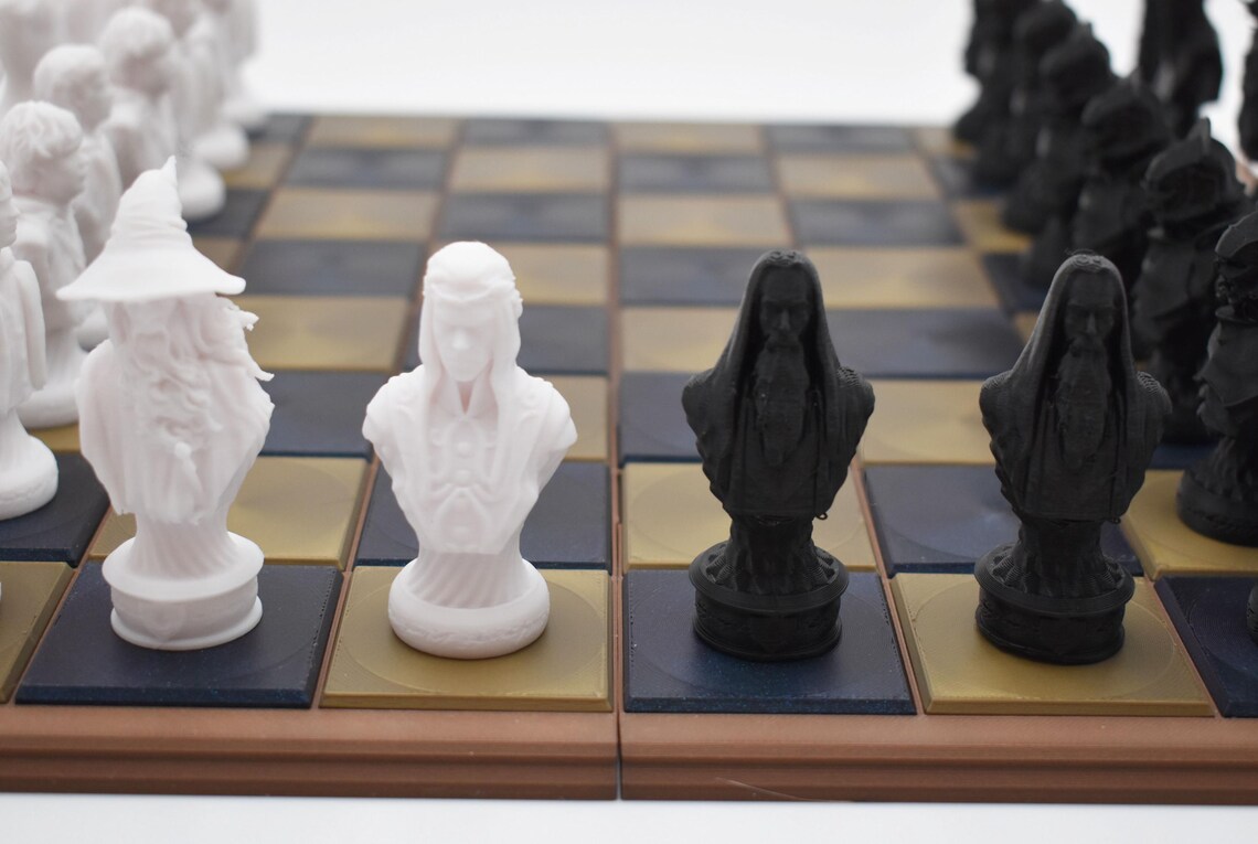 LOTR Themed Chess Piece Set - Choose Between Weighted or Un-weighted ...