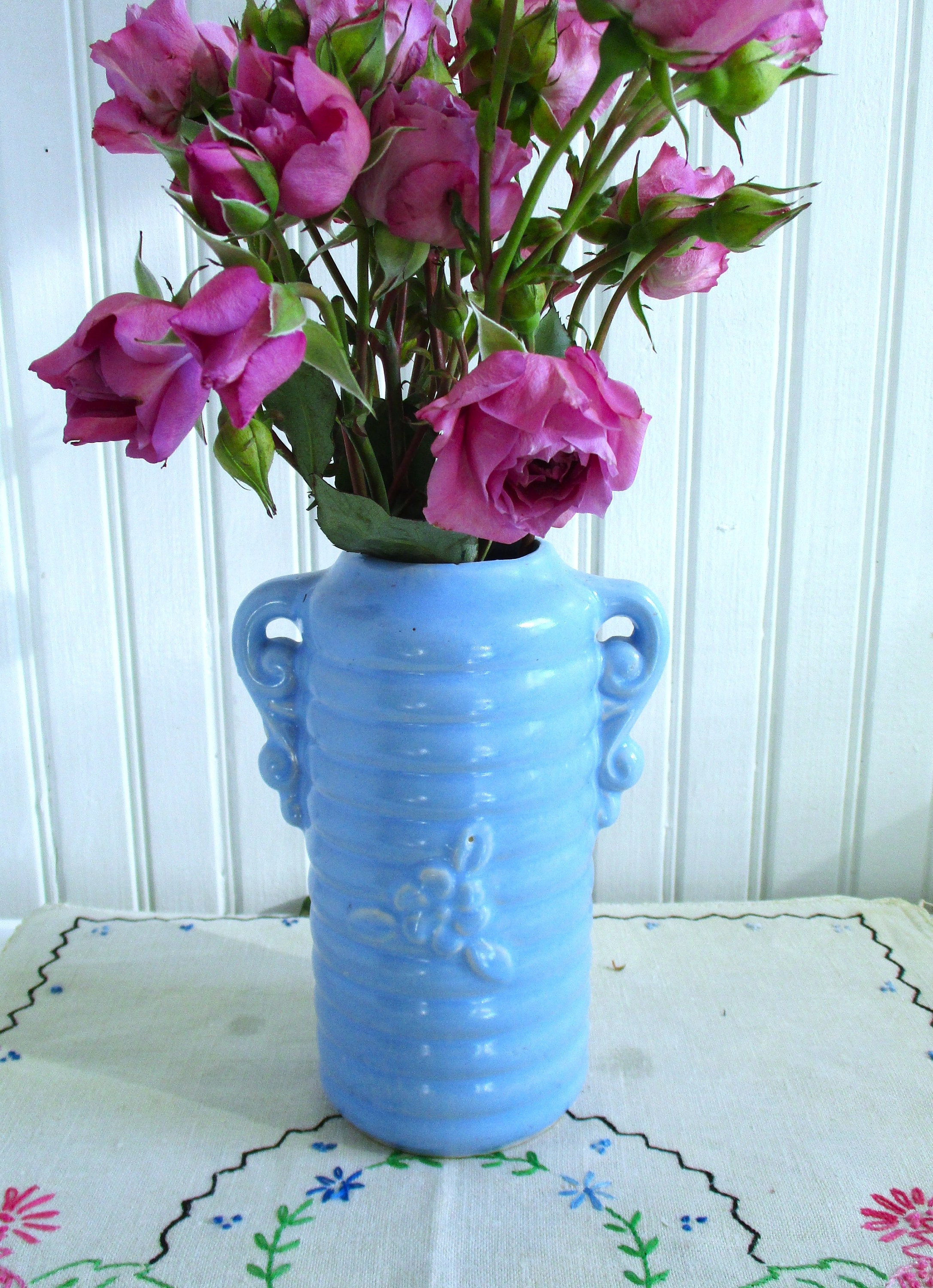 Vintage Shawnee Periwinkle Blue Flower Beehive Vase - Etsy