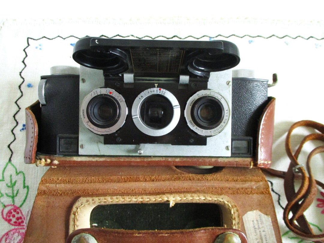 David White Company - Sterio Realist 35mm Camera - Etsy