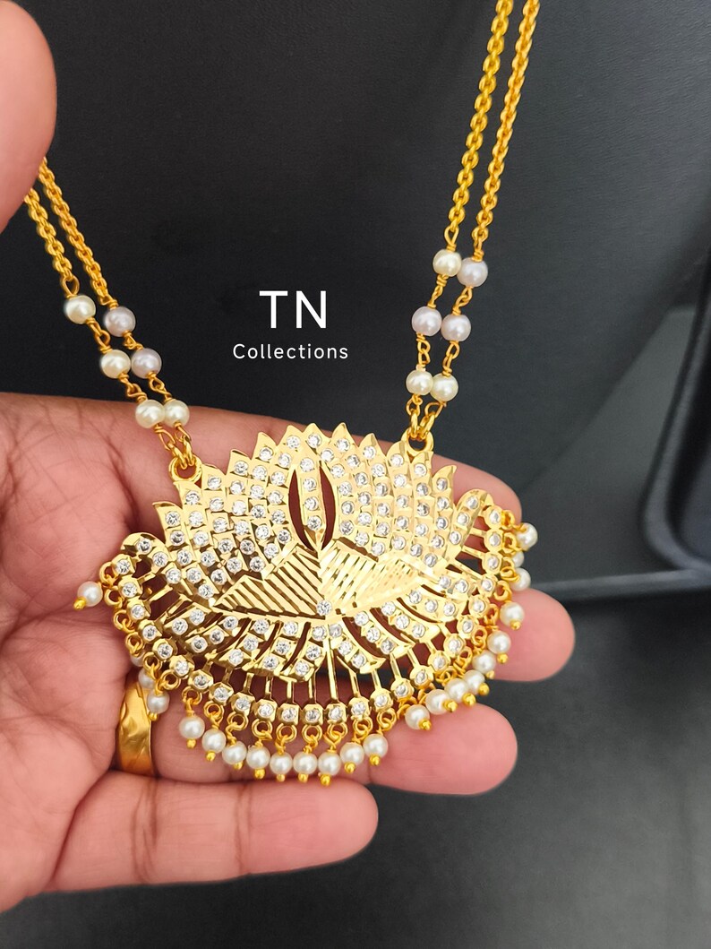 Traditional Lotus Pathakkam With Double Layer Pearl Chain. - Etsy