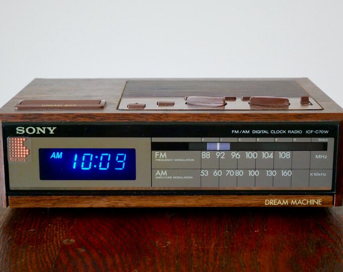 Vintage Sony Dream Machine Alarm Clock Radio | 80s Wood Grain & Blue ...