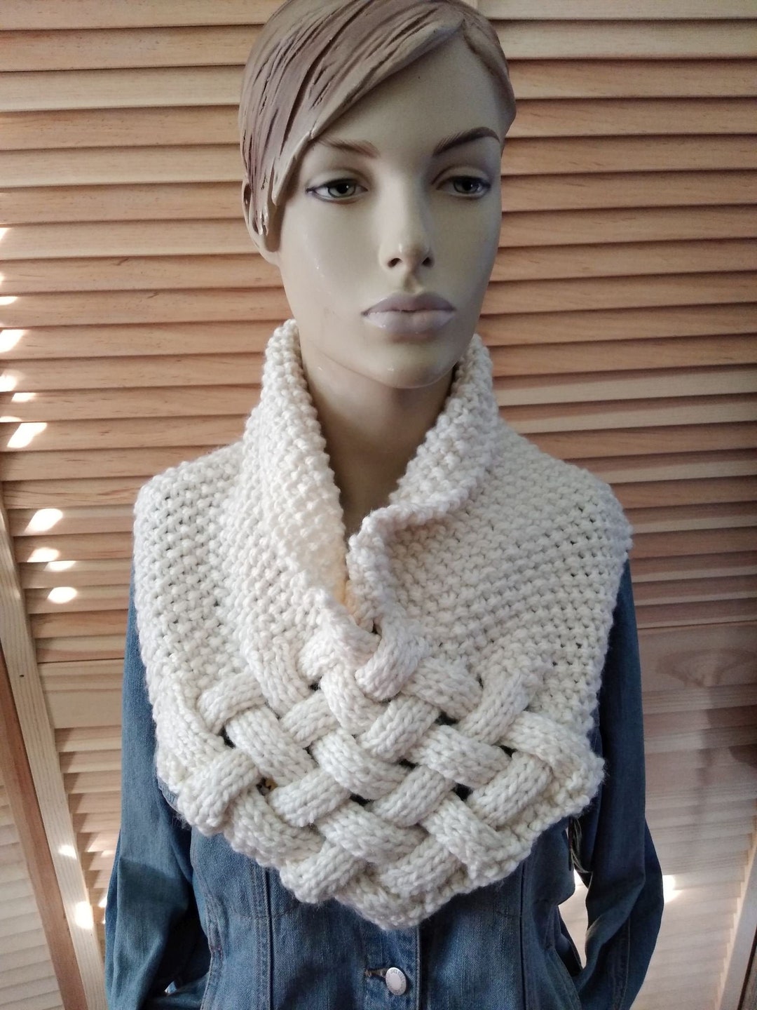 Hand-knitted Shoulder Shawl - Solid Colors - Etsy