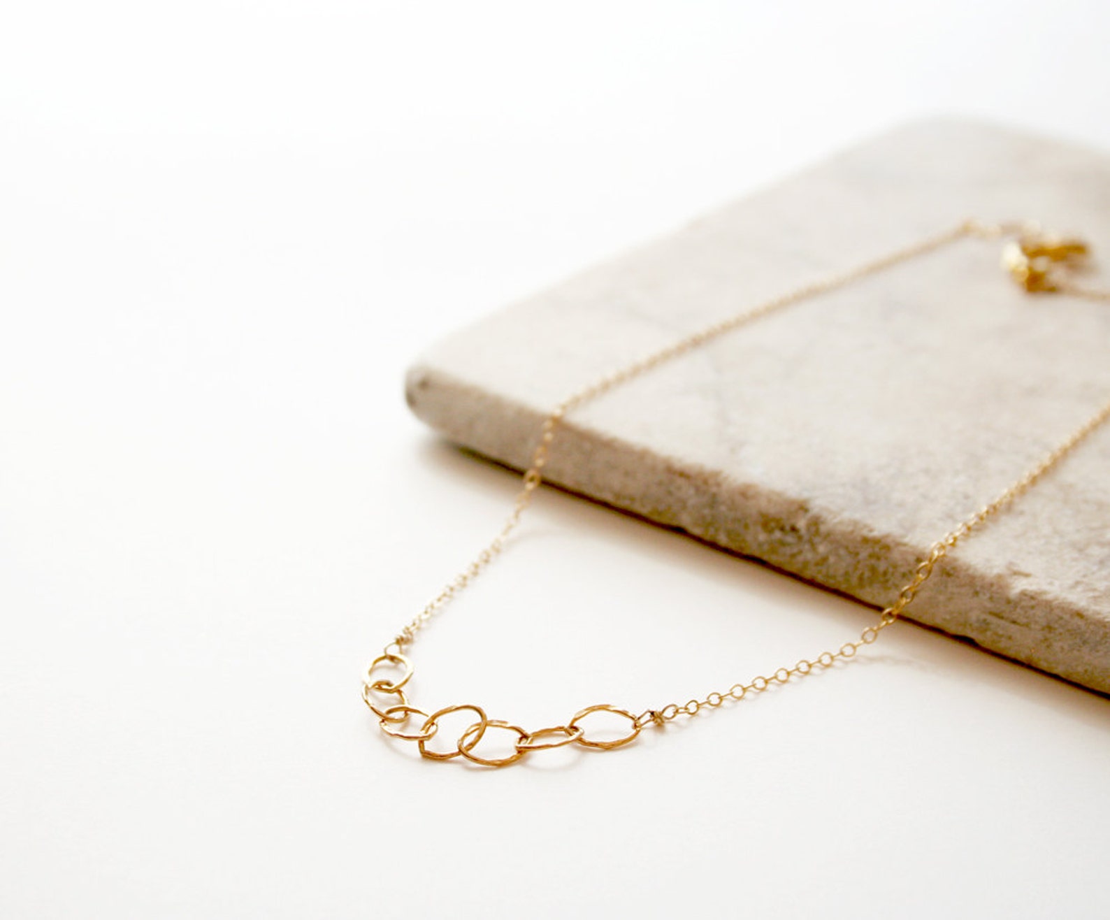 Delicate Chain Necklace, Minimalist Jewelry, 14K Gold Fill - Etsy