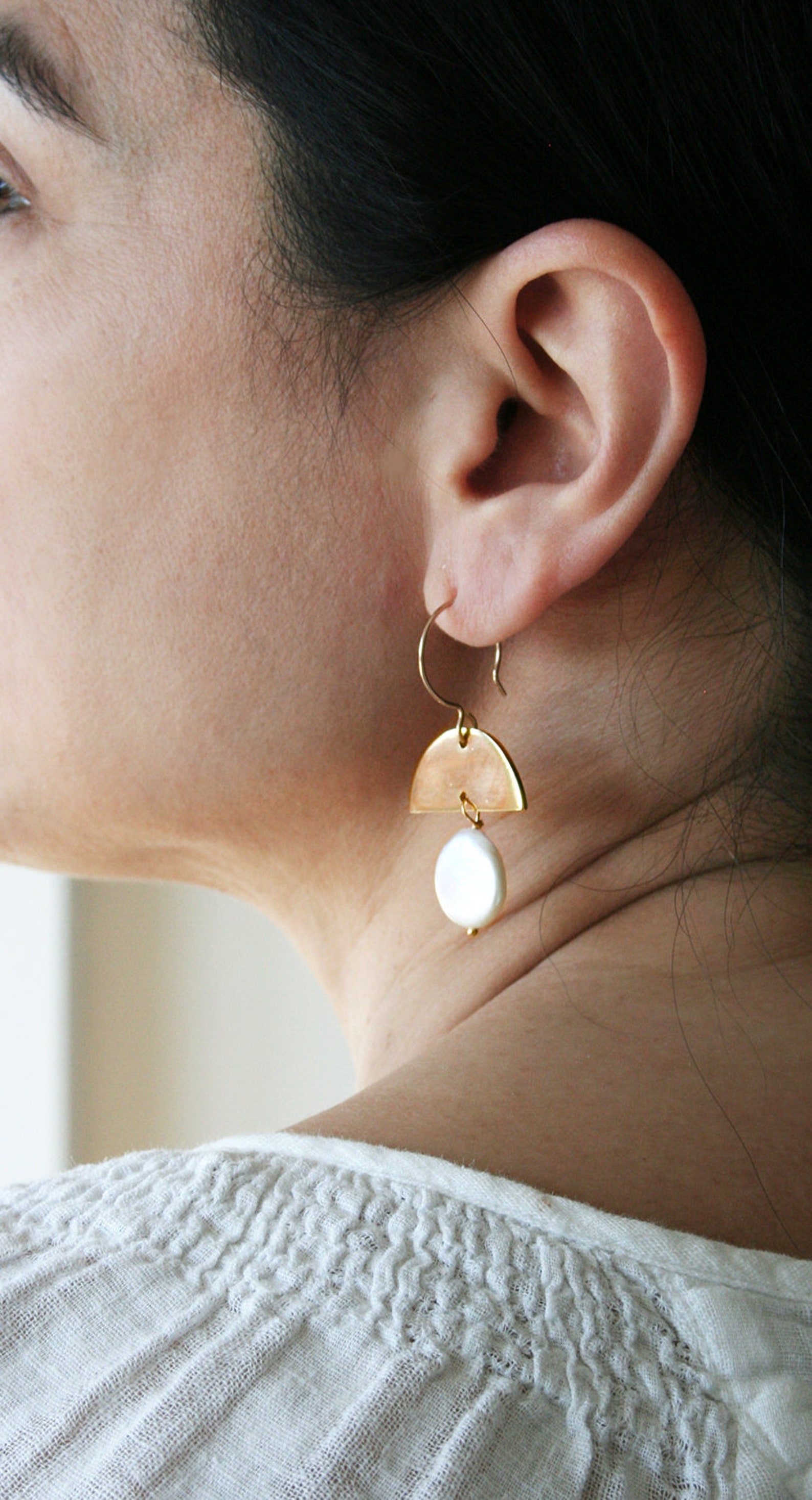 Modern Pearl Earrings, June Birthstone, Half Moon, June Birthday - Etsy