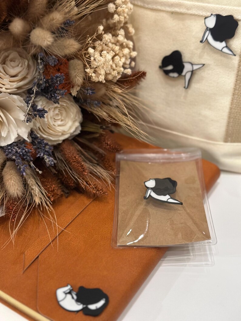 Yogi Lulu Pin - Etsy