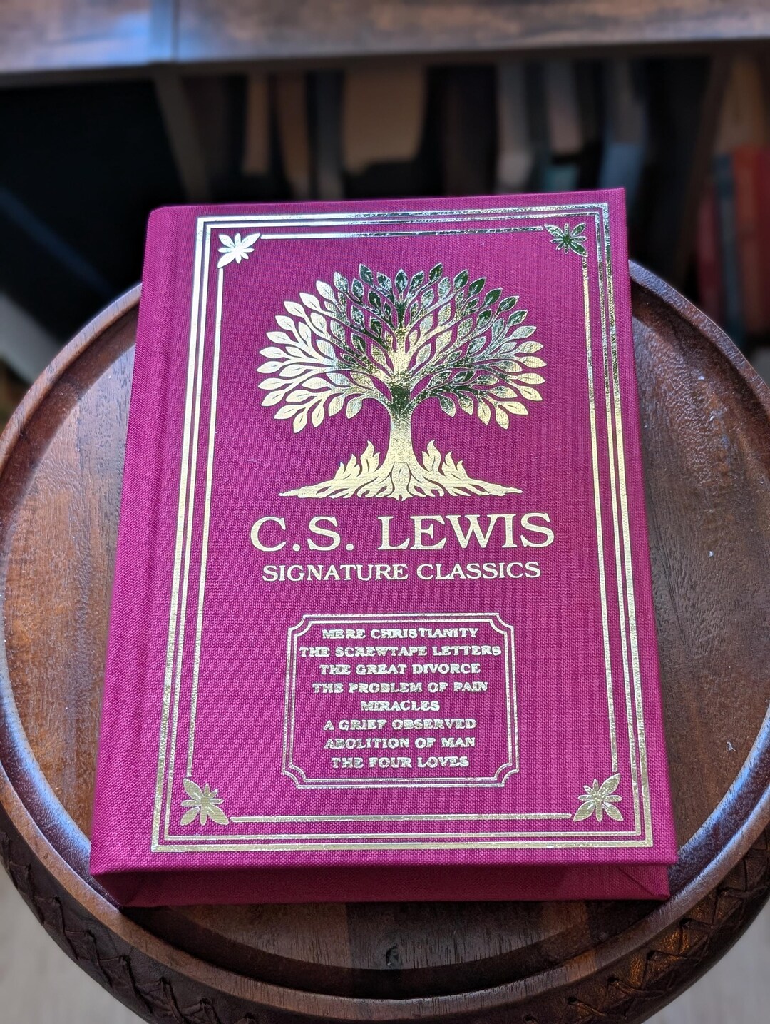 C.S. Lewis's Signature Classics Rebound Into A Special Edition ...
