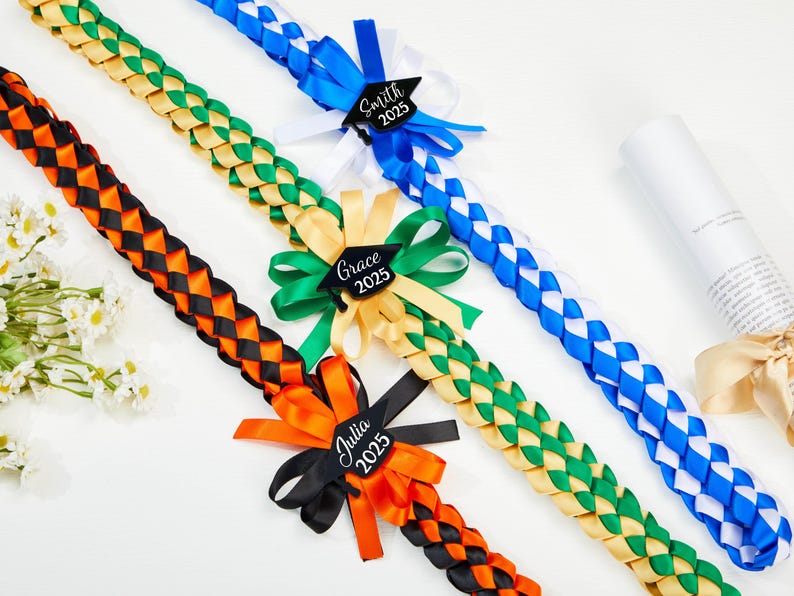 Custom Graduation Lei Personalized Class of 2025 Graduation Lei With ...