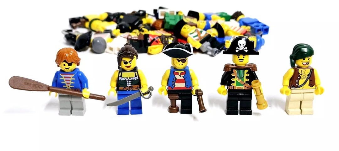 Lego Pirate Mystery Minifigure Figure Lot - 5 Random Pirate Buccaneers ...