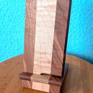 Handmade Two-tone Wooden Phone Stand: Walnut & Maple Desk Accessory - Etsy