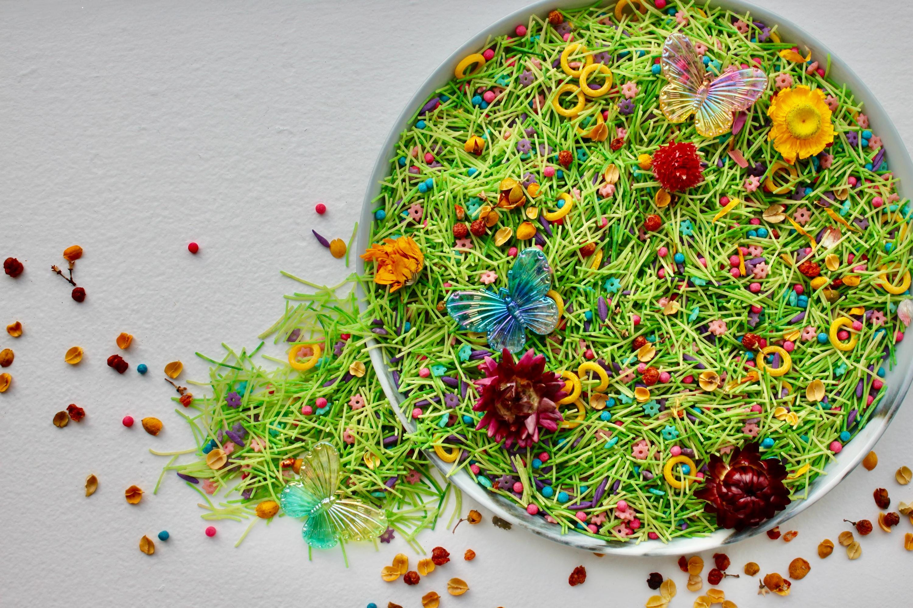 Spring Sensory Bin Filler, Flower Garden Sensory Bin, Grass Sensory Bin ...