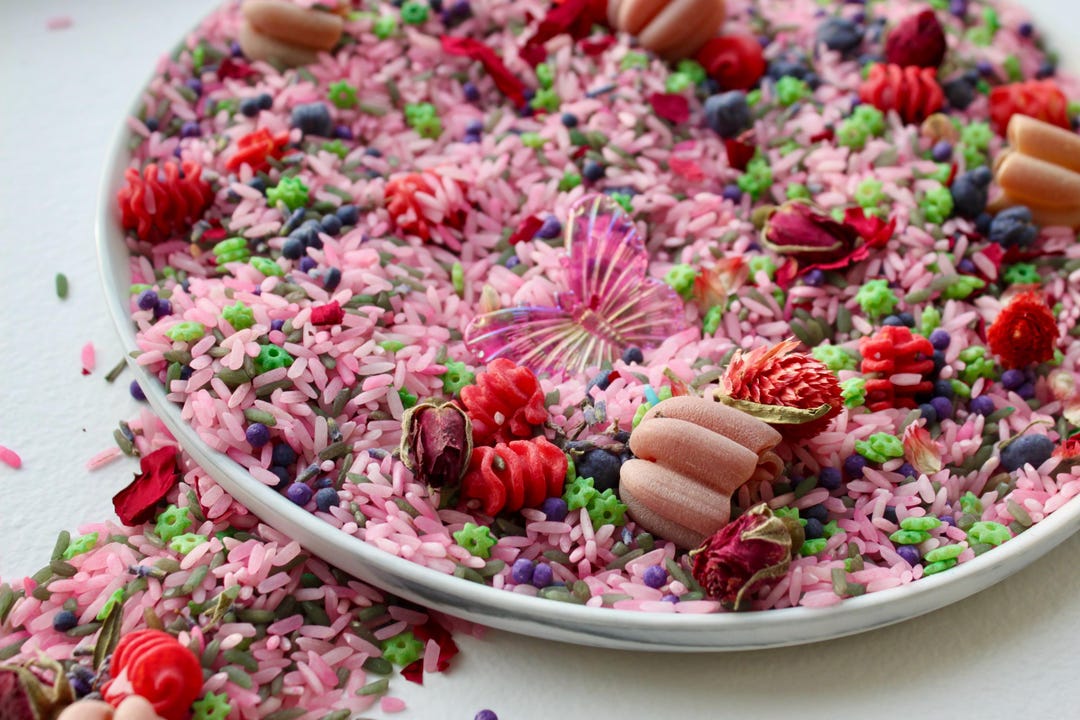 Red Rose Sensory Bin | Mothers Day Sensory Bin | Garden Sensory Bin ...