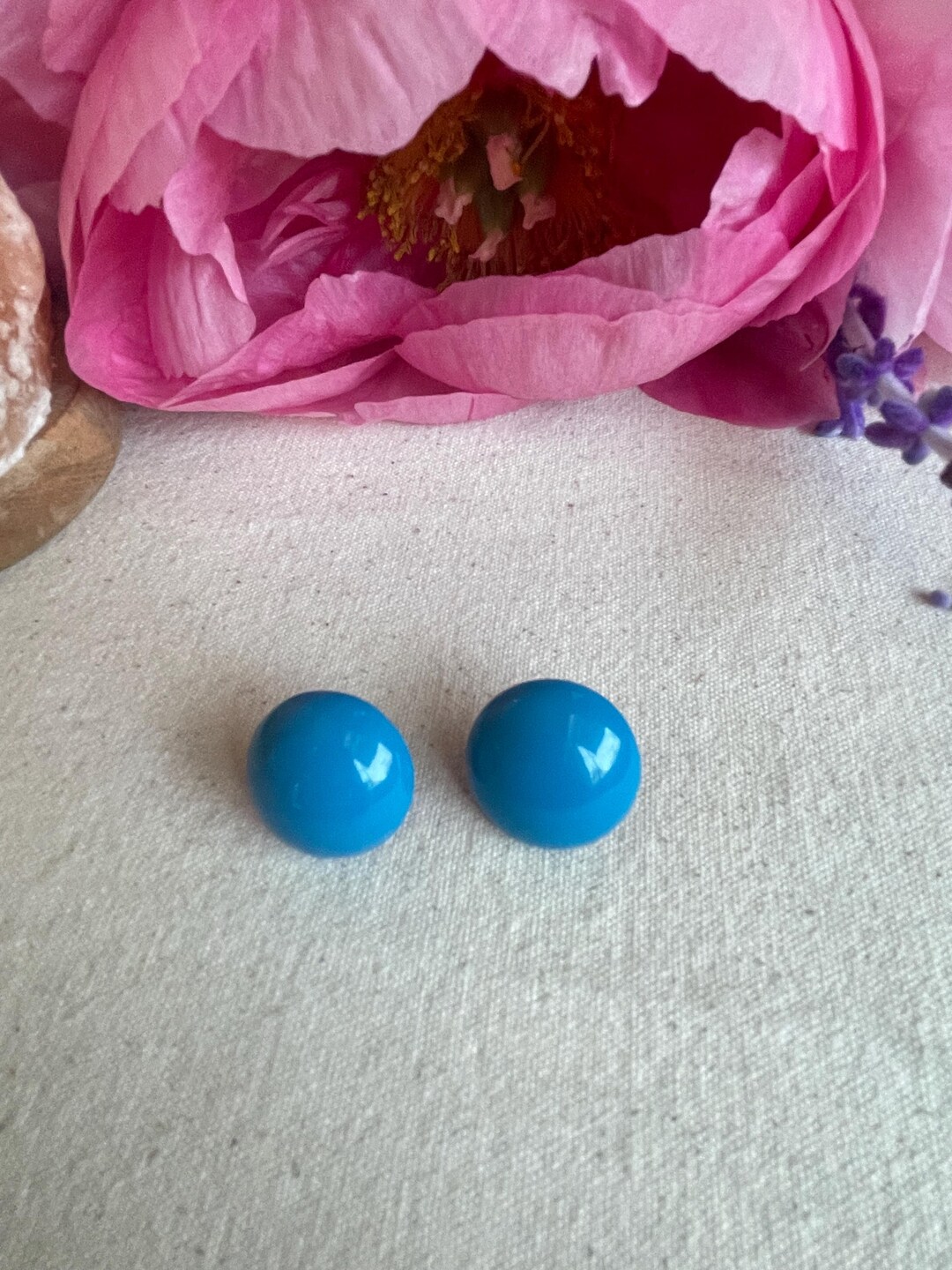 Vintage Bright Blue Round Button Earrings Circular Retro Clip-on Screw ...