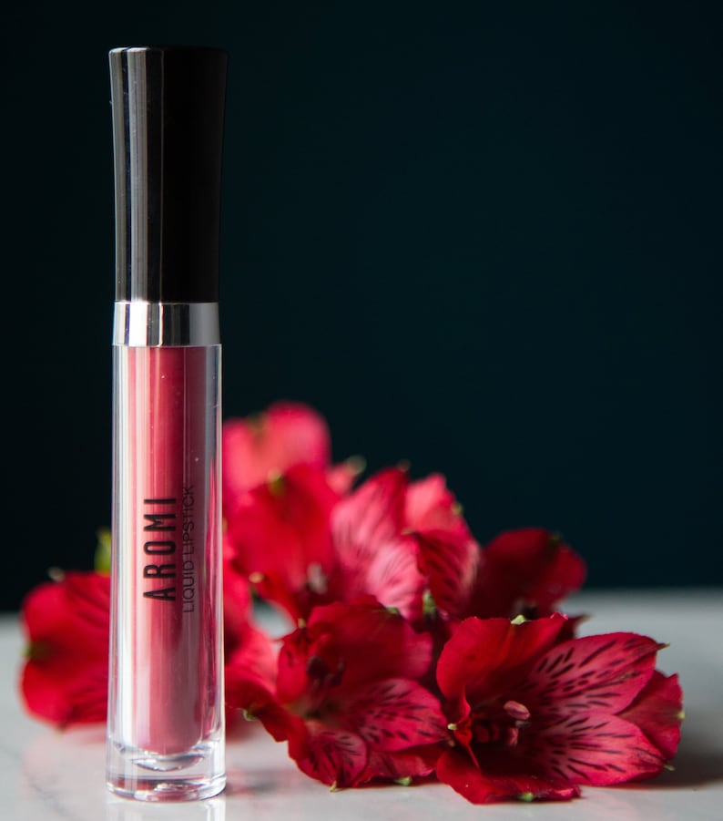 Brick Red Matte Liquid Lipstick. Glossy to Matte Liquid Lipstick ...