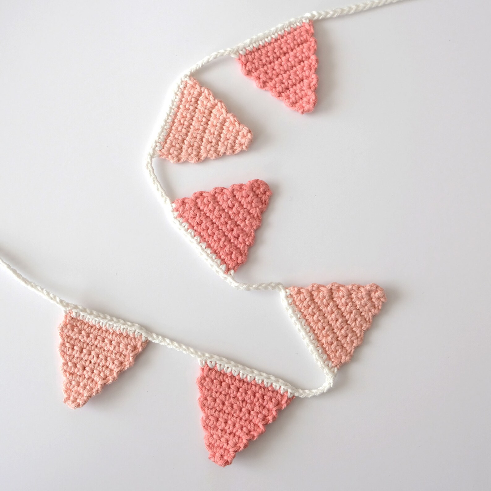 Minimalist Mini Bunting for the Nursery / Kids Bedroom Wall - Etsy
