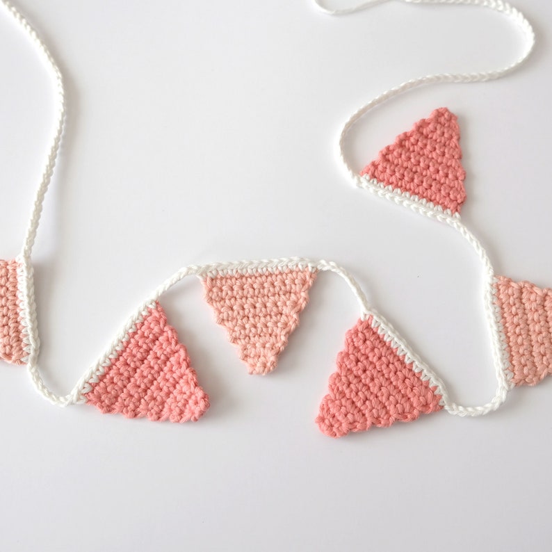 Minimalist Mini Bunting for the Nursery / Kids Bedroom Wall - Etsy