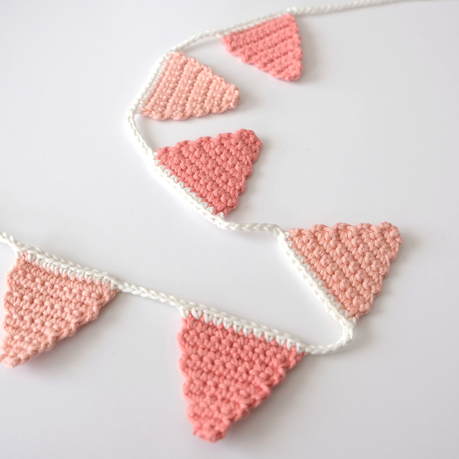 Minimalist Mini Bunting for the Nursery / Kids Bedroom Wall - Etsy