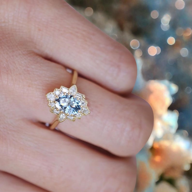 Oval Cut Aquamarine Engagement Ring Vintage Blue Aquamarine Wedding ...