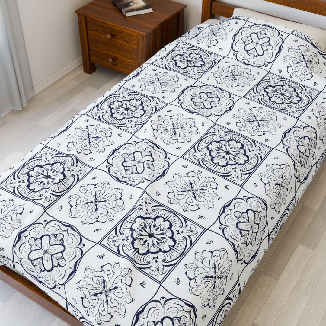 Vintage Blue and White Fine Line Pattern, Cozy Throw for Home Decor ...