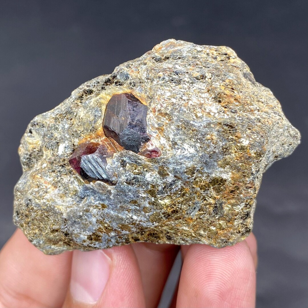 Garnet on Matrix , Afghanistan Mineral Specimen , ( 37 Grams , 52 X 37 ...