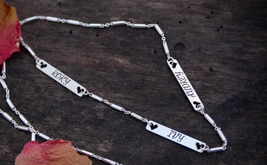 Personalized Sterling Silver Names Necklace, Keepsake Mom Jewelry - Etsy