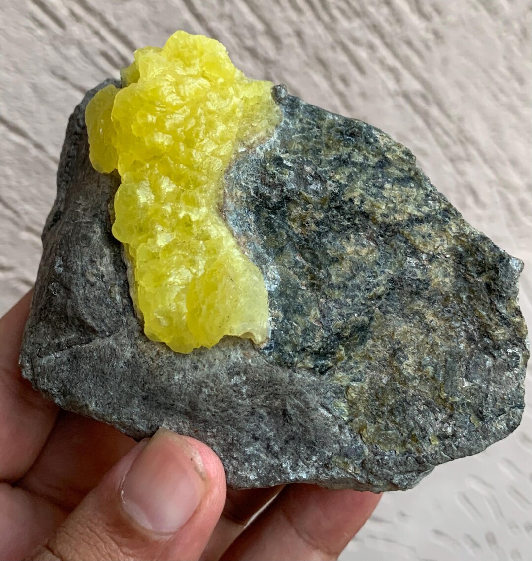 Brucite on Chromite, Rich Color Crystal Specimen, Pakistan - Etsy