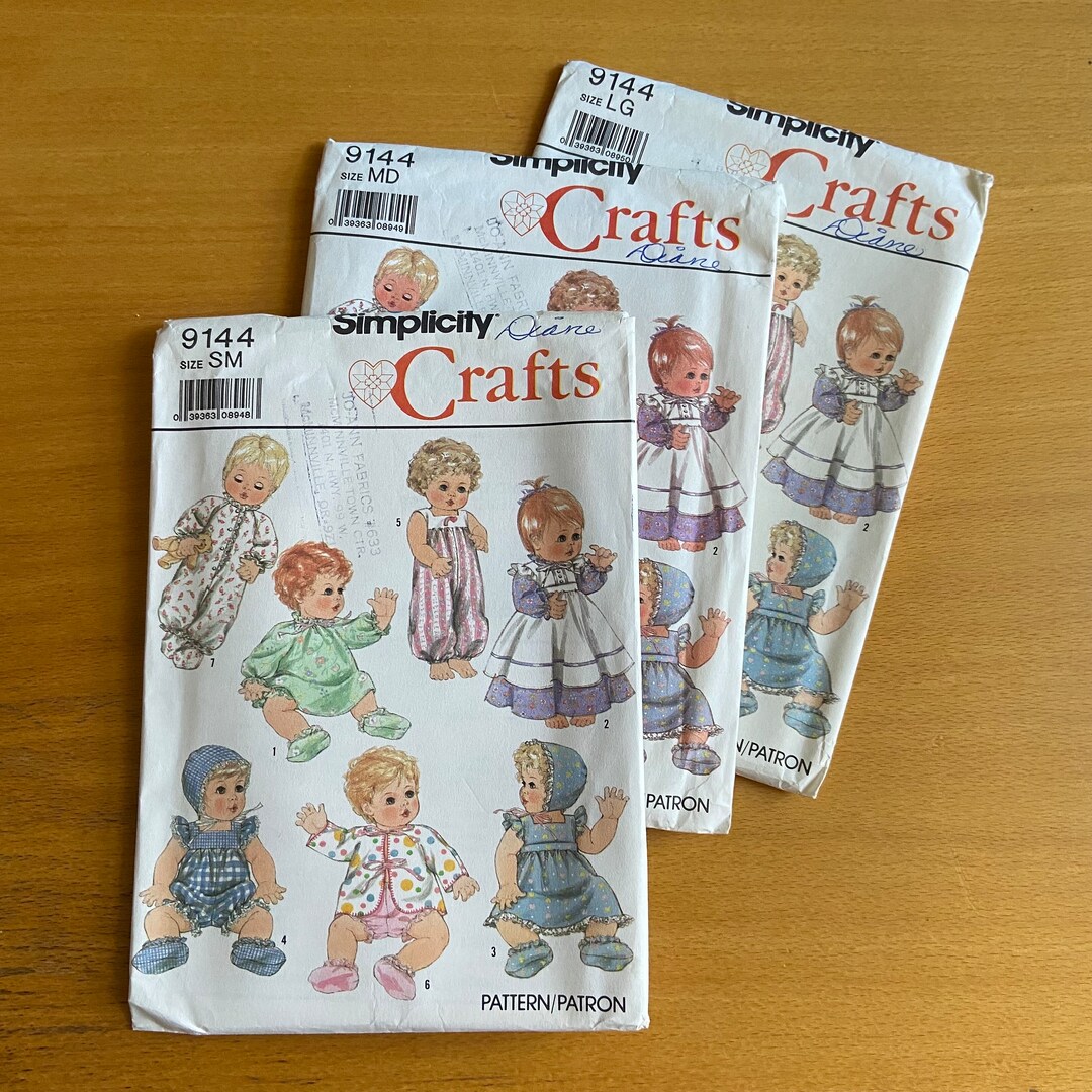 Simplicity 9144 Doll Wardrobe in 3 Sizes: Sm 13 -14", Med 15 -16", Lg ...