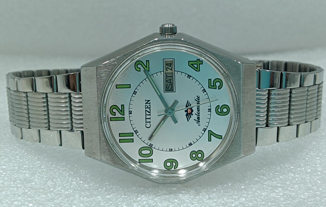 Original Citizen Automatic Day Date Caliber 8200 A Silver Dial Japan ...