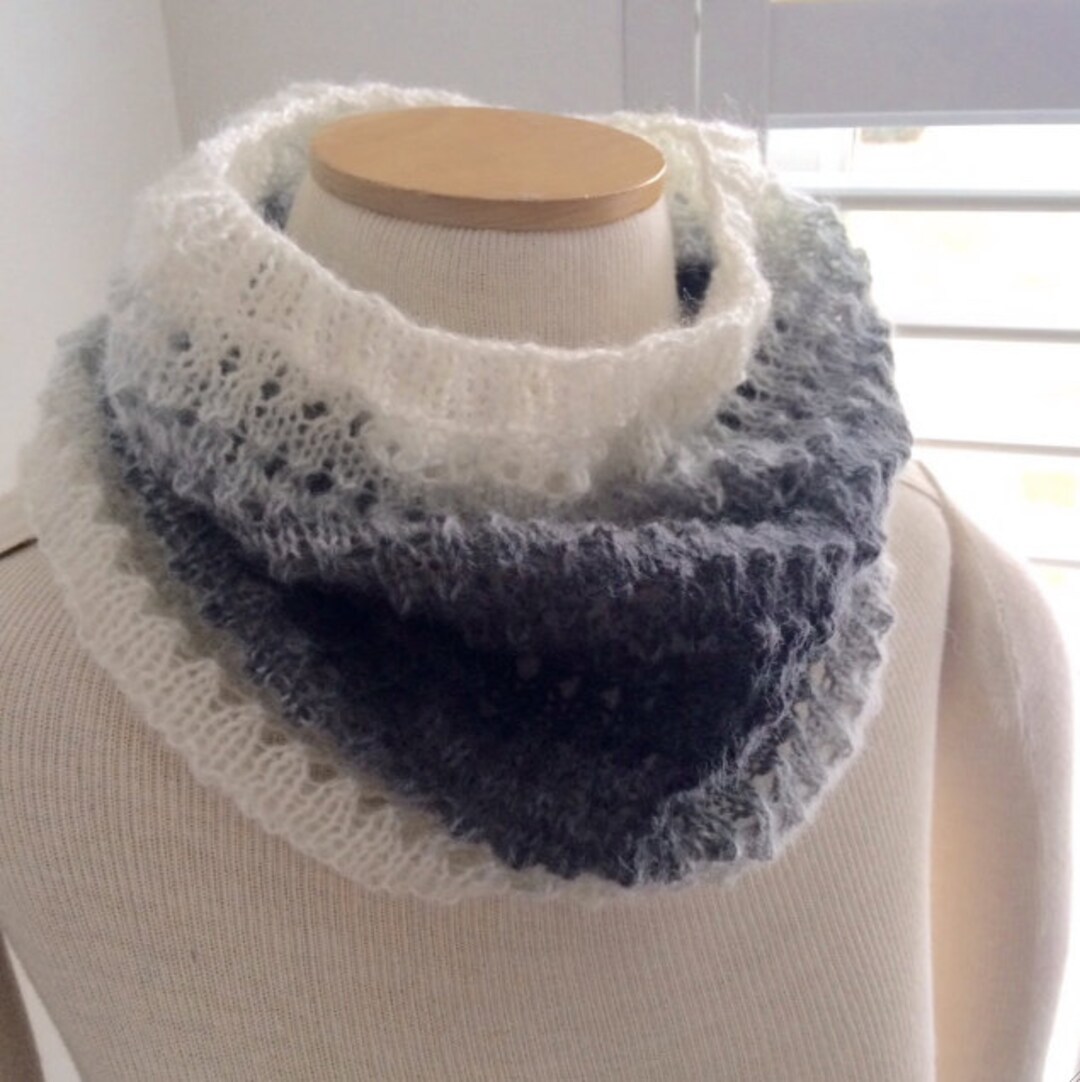 Easy Eyelet Cowl Knitting PATTERN - Great for the Beginner - Etsy