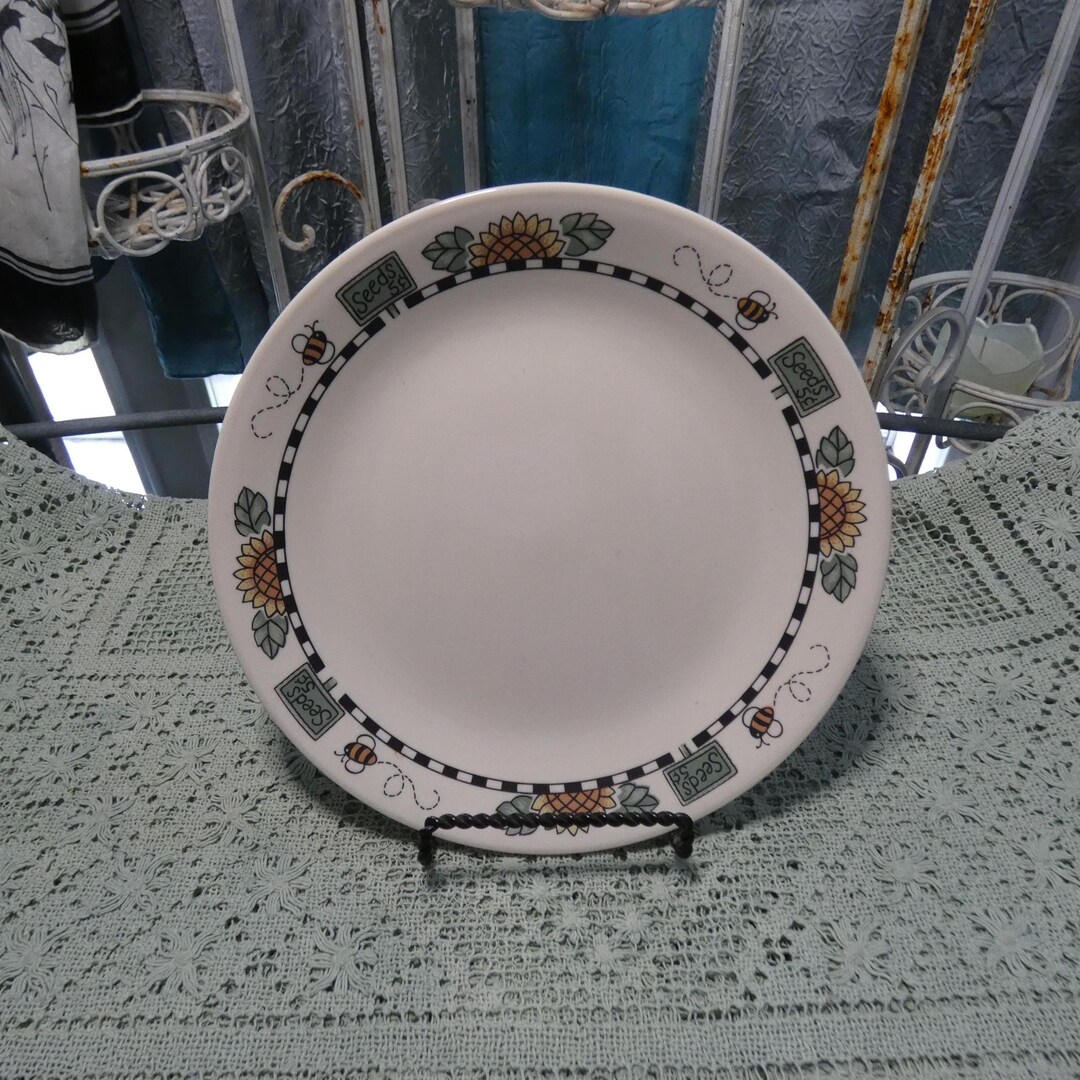 Vintage Corning Corelle Glass Sun Blossoms Lunch or Dessert Plate ...