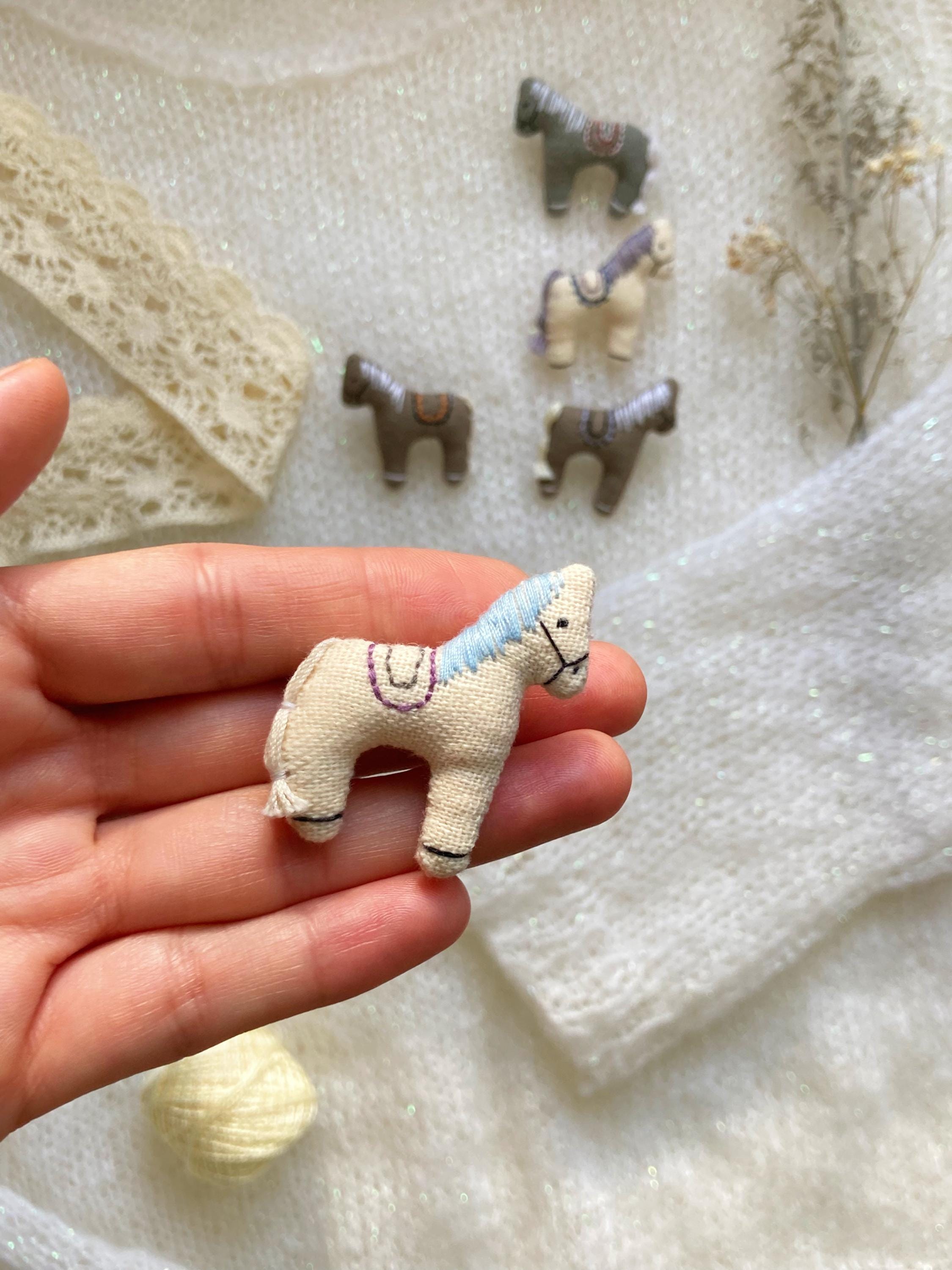 Horse Sewing Pattern PDF, Mini Stuffed Animal Soft Toy, Fabric Brooch ...