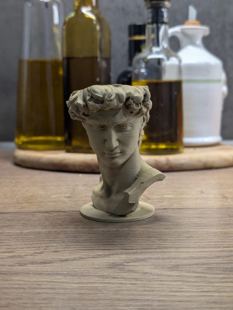 Michelangelo's David Egg Cup Set: Quirky Art Inspired Breakfast Stand ...