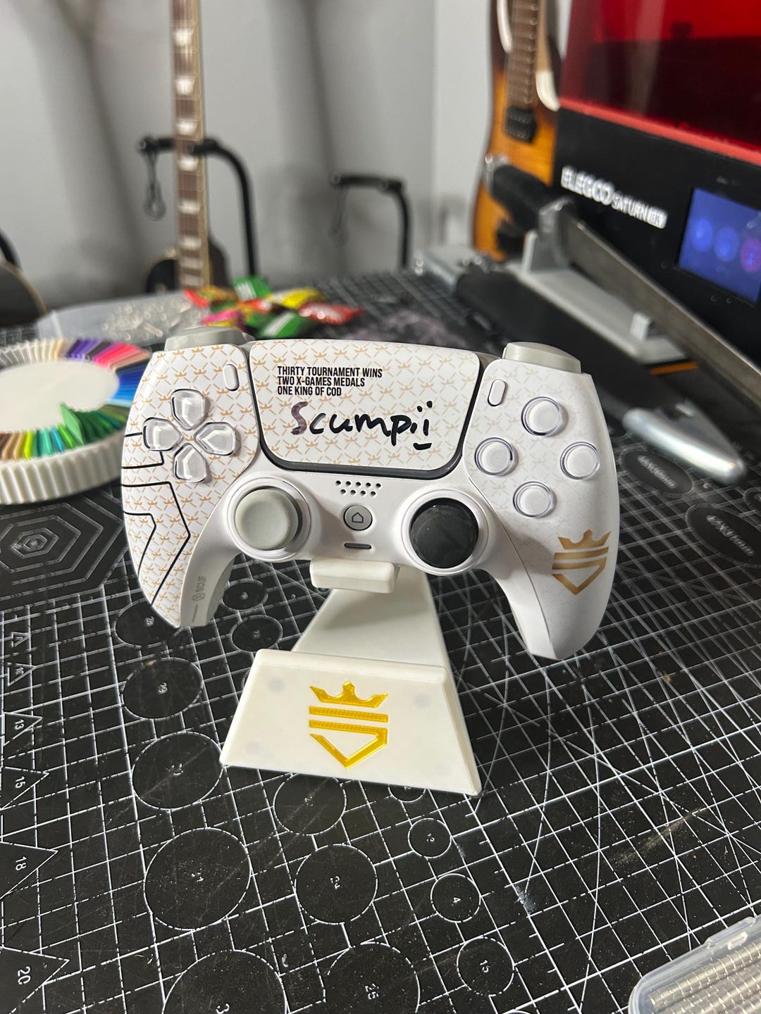 Scuf Controller Stand - Custom Design! Team Logos, Text, Jerseys, ETC ...