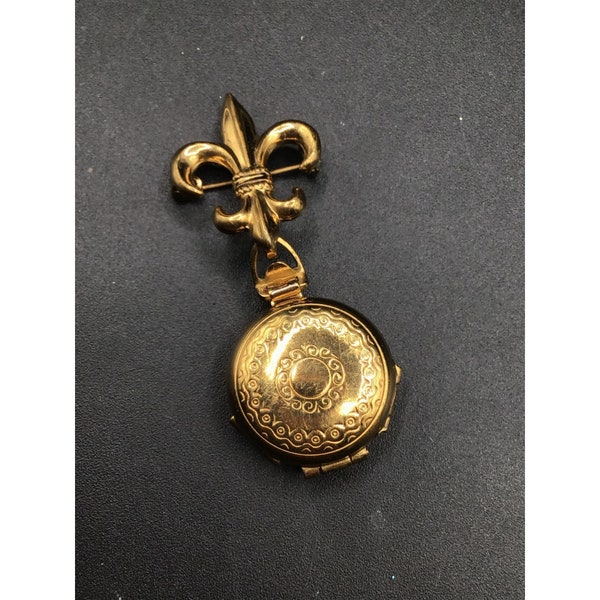 Vintage Coro Locket - Etsy