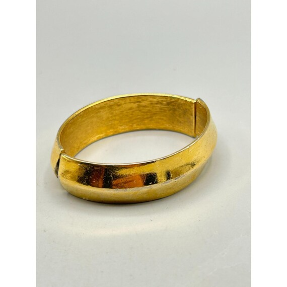 Vintage Trifari Hinged Bangle Shiny Gold Tone Bracele… - Gem