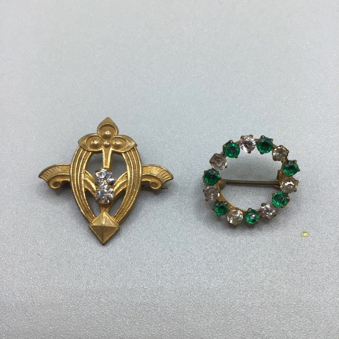 Pair of Victorian Petite Brooches Set of 2 Old Antique Dainty ...