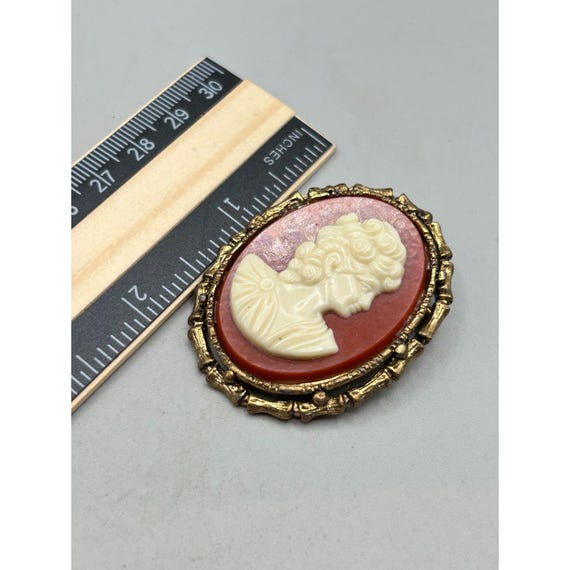 Vintage Celluloid Cameo Pin Small Oval Lady Face Came… - Gem