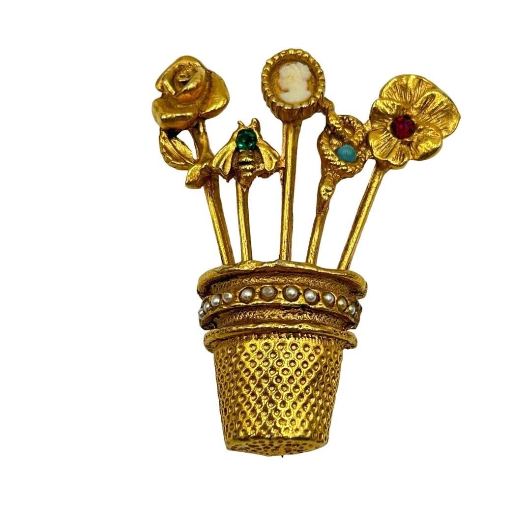 Vintage Thimble With Stick Pins Brooch Goldette Design Gold Tone ...