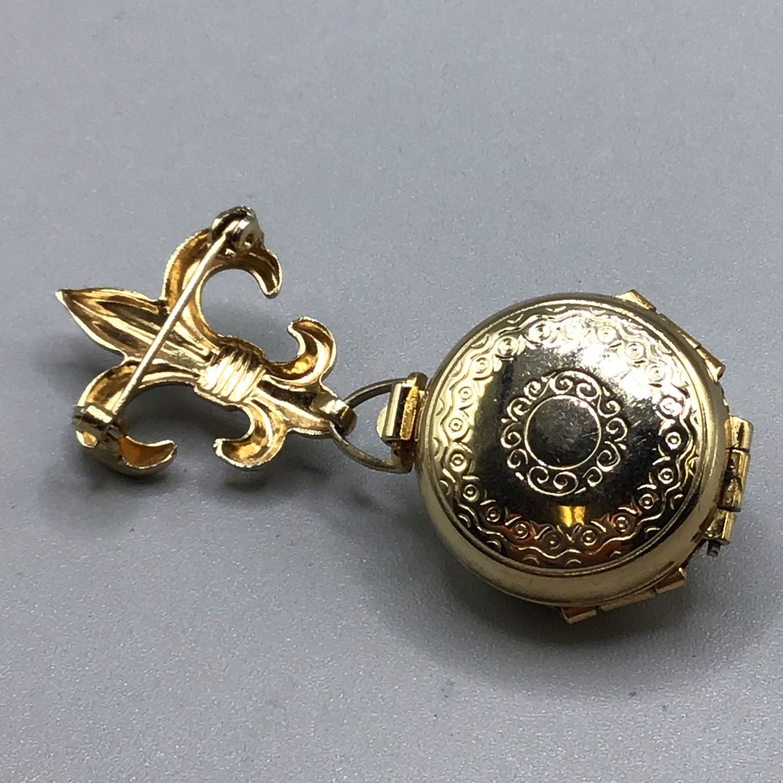 Coro Locket 4 Ways Photo Holder Gold Tone Dangle Blue - Etsy