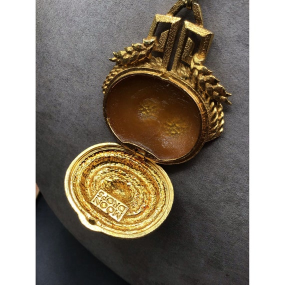 Moon Drop Solid Perfume Pendant Necklace Gold Tone & … - Gem
