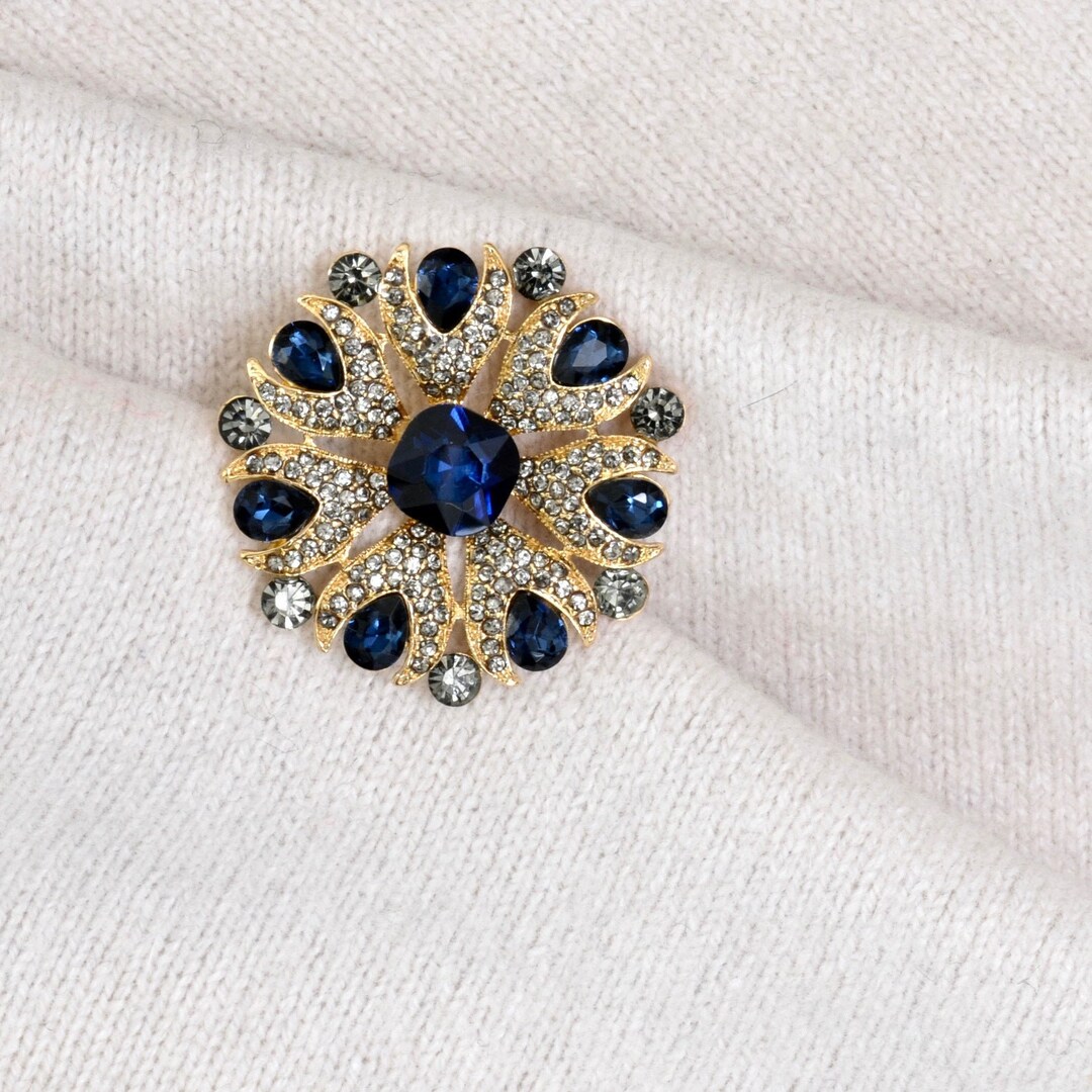 Sapphire Blue Rhinestone Button: Gold Tone Starburst Shank, 1 3/4 Inch ...