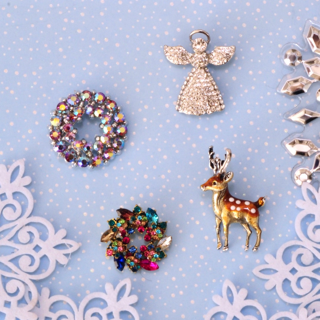 Winter Christmas Holiday Pins Brooches Reindeer Christmas Tree or ...
