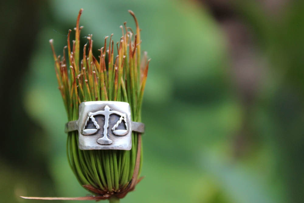 Balance Ring - Etsy