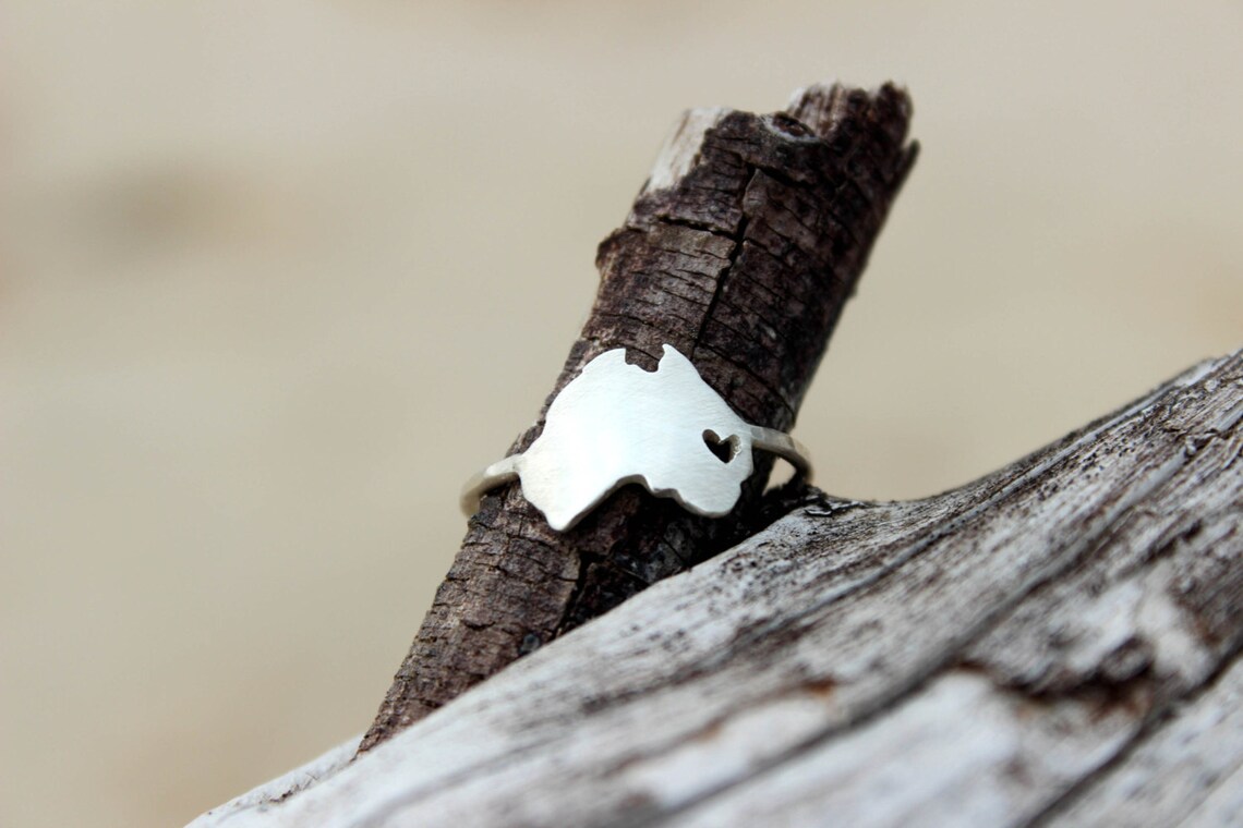 Australia Love Ring - Etsy