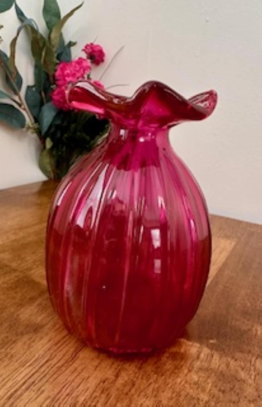 Vintage Cranberry Glass Vase – Handblown Ribbed Swung Edge - Etsy
