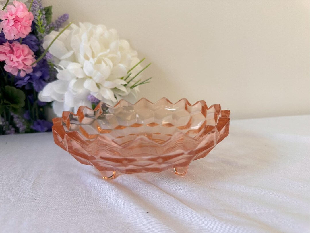 Vintage Jeannette Cubist Pink Depression Glass Bowl – 3-footed ...