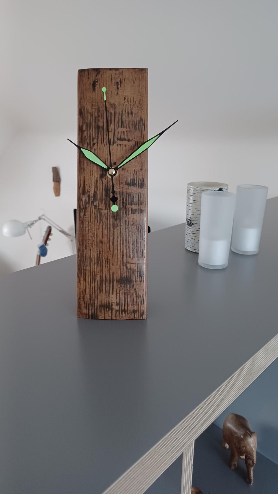 Desk Clock - Rustic Whisky Barrel Stave – Handcrafted - Etsy UK