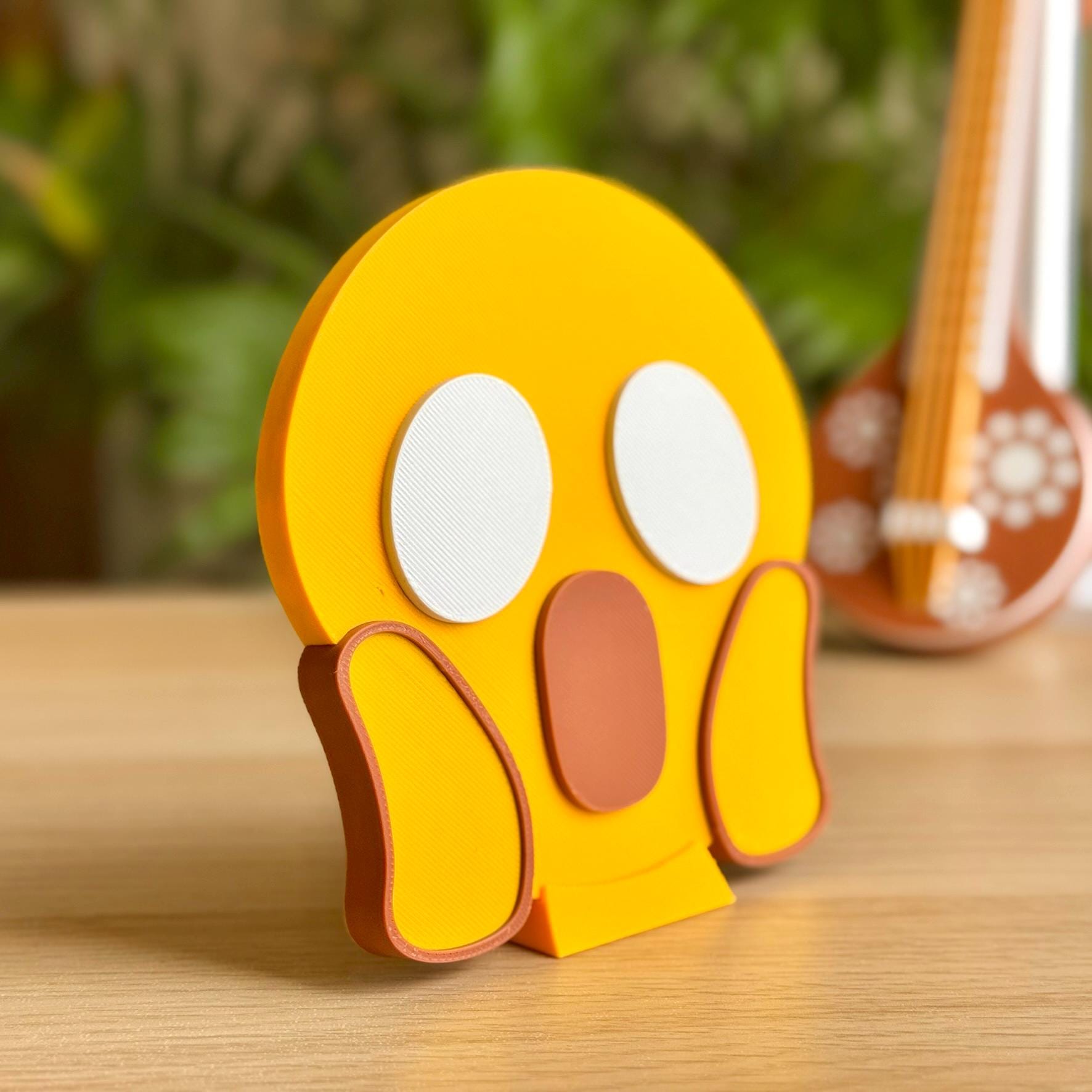 Face Screaming in Fear Emoji | Real Life Emoji Figurine | Fun Desk ...
