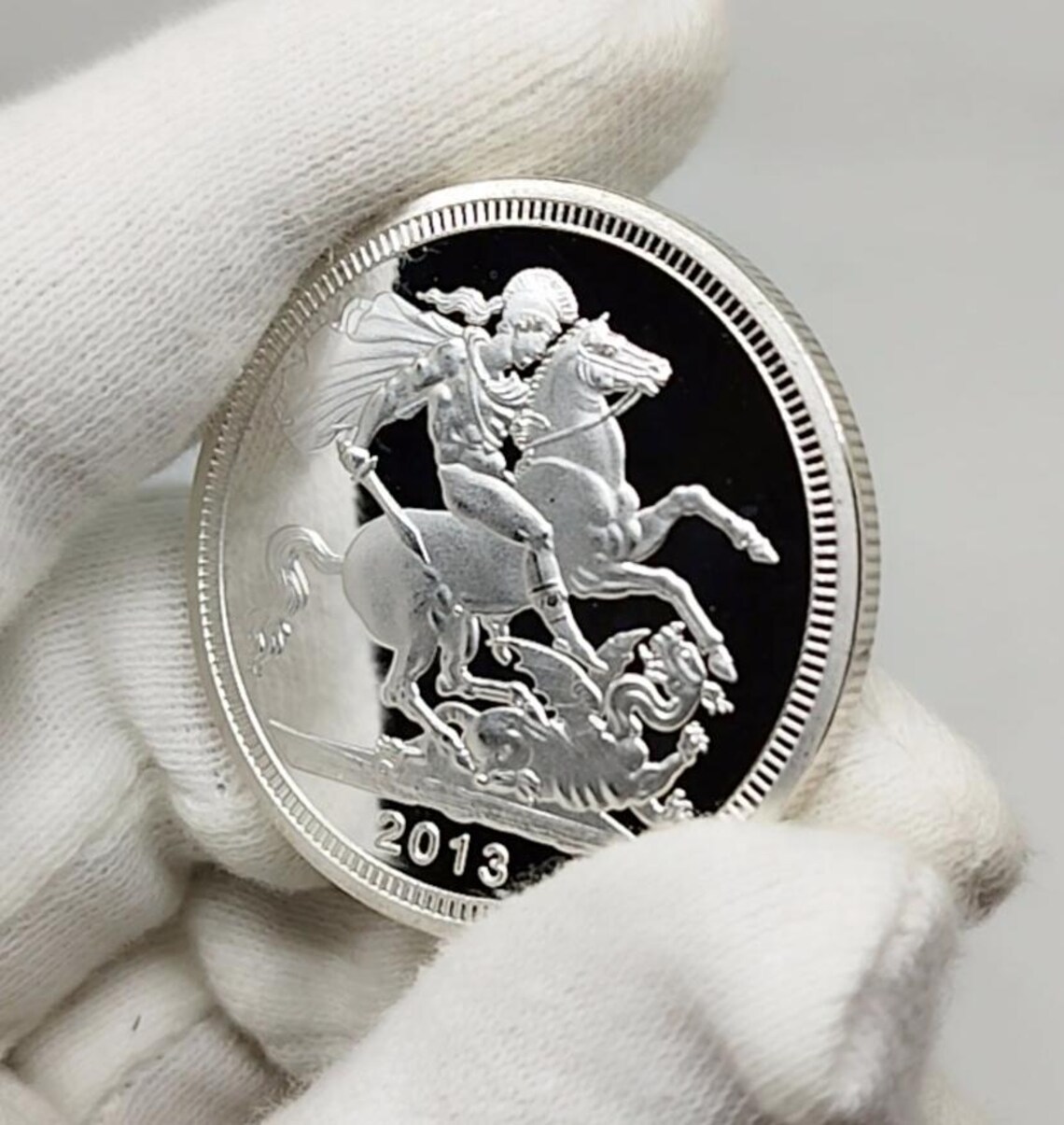 2013 Benedetto Pistrucci’s Iconic St George and the Dragon Sovereign ...