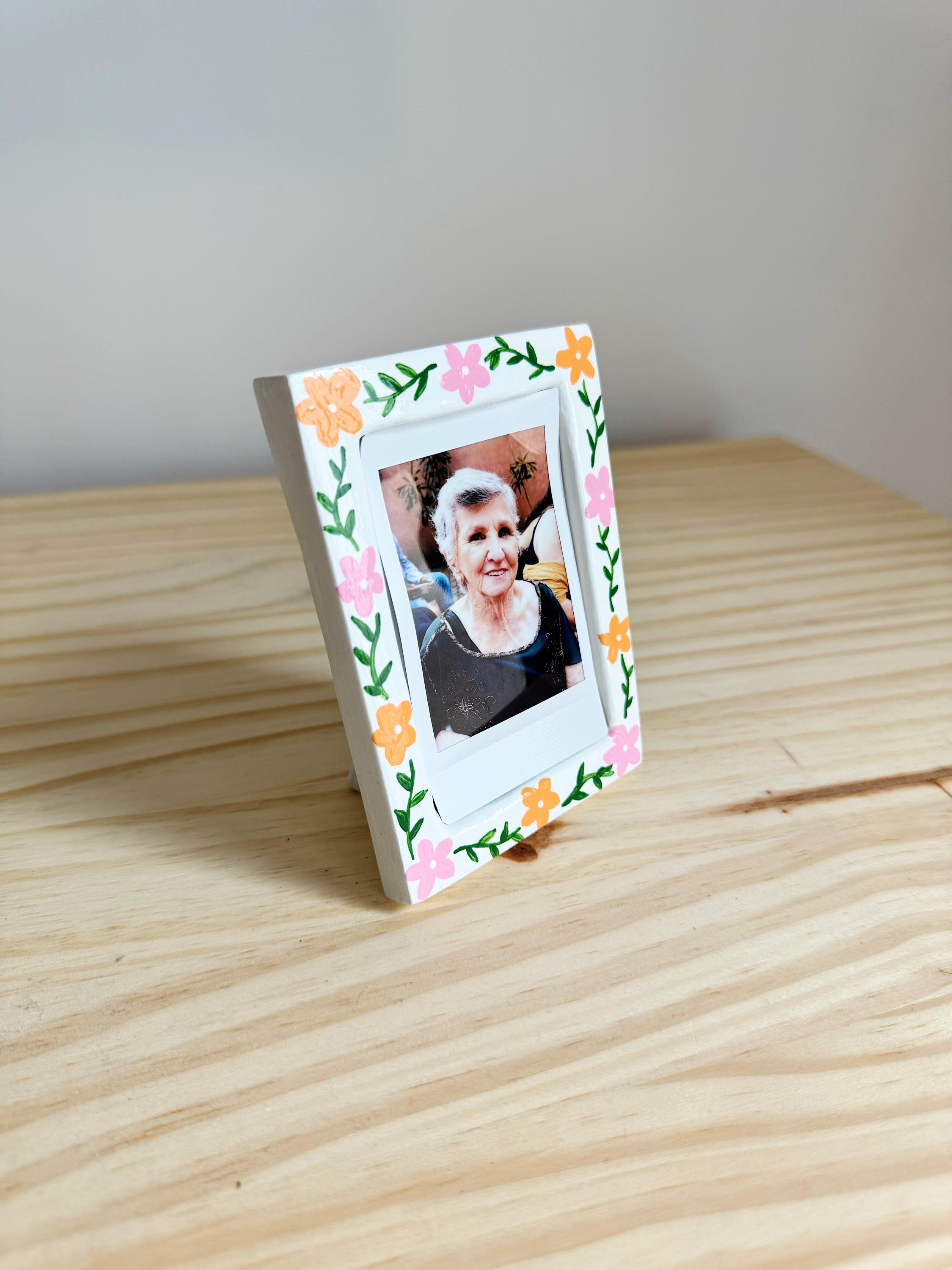 Mini Hand-painted Floral Picture Frame – Spring-inspired White Clay ...