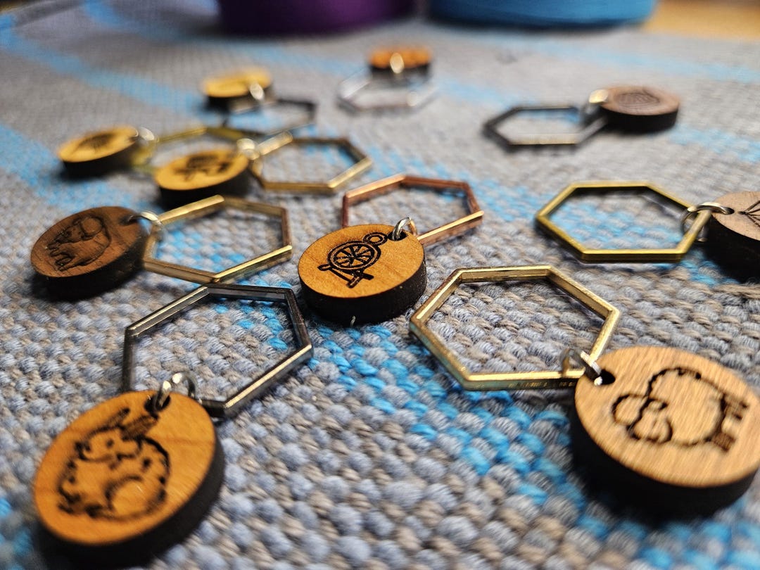 Wooden Stitch Markers Set: Knitting & Crochet Charms With Engraved Tin ...